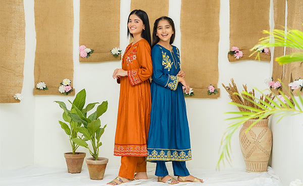 Pakistani Winter Collection: The Best Fabrics and Designs for 2024 ...