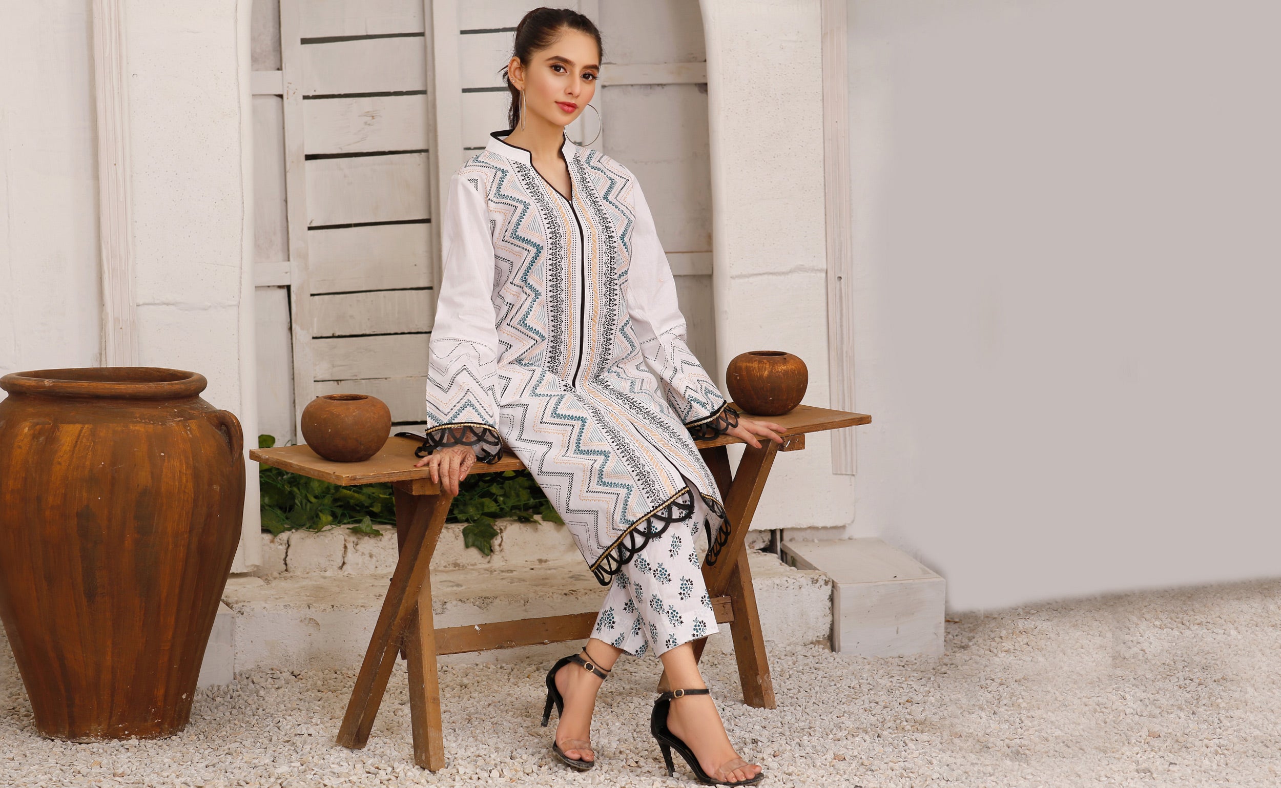 Elegance Redefined: Elevate Your Look with Timeless Womenswear – Modest ...